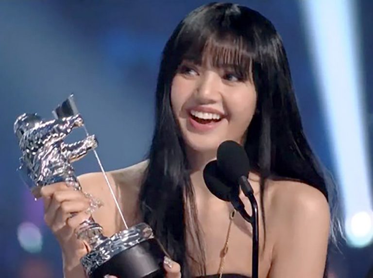 Thai singer ‘Lisa’ lauded for winning best K-Pop in MTV Video Music ...