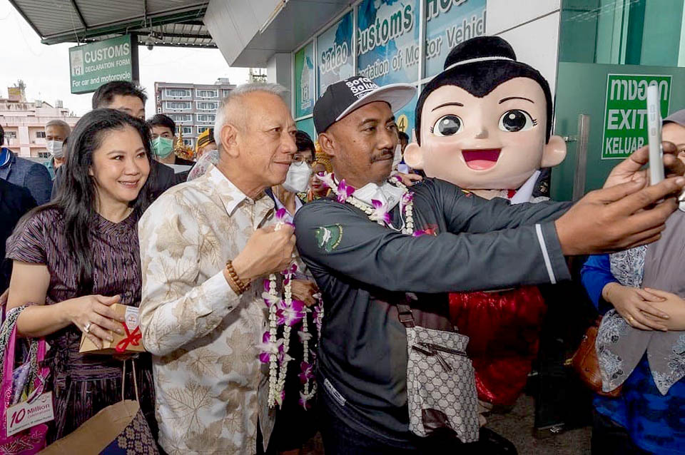 ‘Amazing Thailand 10 Million Celebrations’ at Sadao Border Checkpoint ...