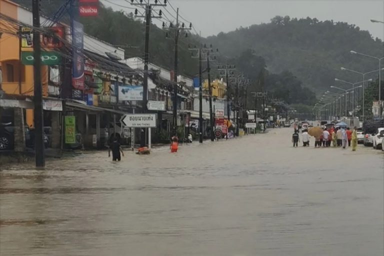 Floods Persist in Khao Lak, Phang Nga — Governor orders urgent drainage ...
