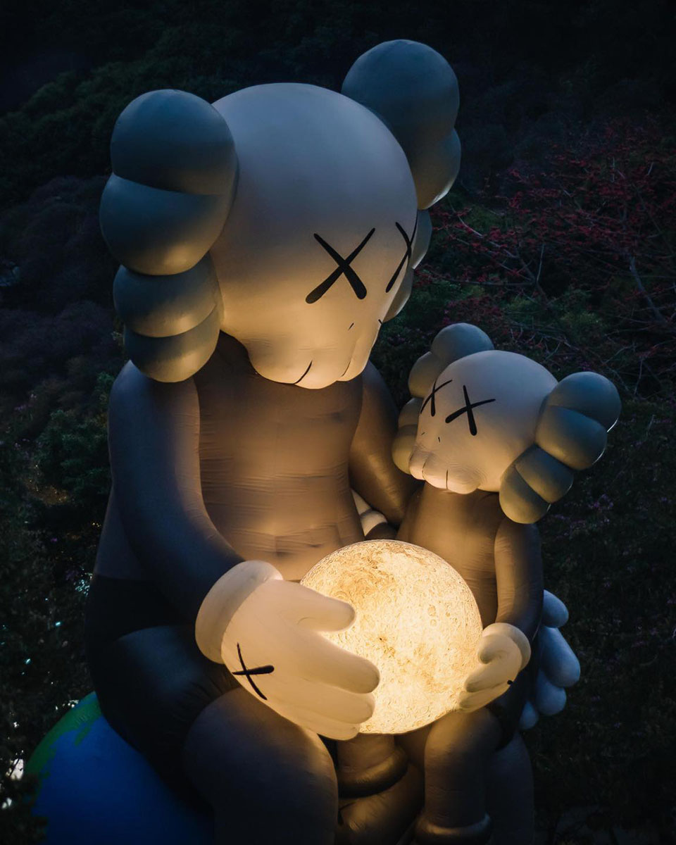 TAT announces ‘KAWS:HOLIDAY’ Thailand at Sanam Luang - Pattaya Mail