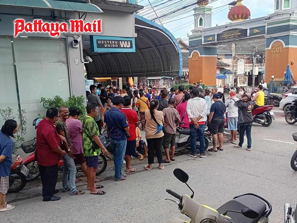 Pattaya crowds rush to Krungthai Bank as ‘Half-Half Plus’ hits 20 ...