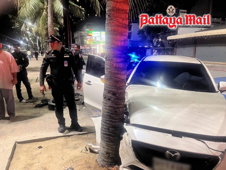Sedan crashes into palm tree and streetlight on Pattaya Beach Road ...