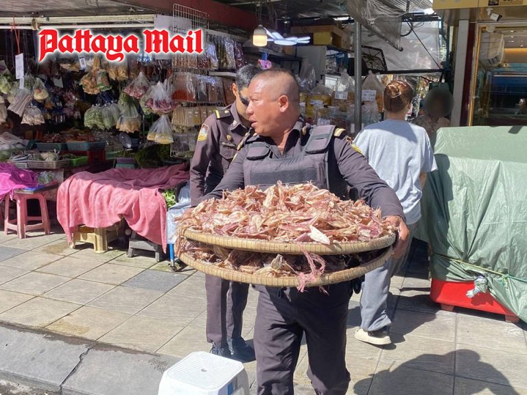 Dried seafood odor prompts Pattaya officials to act near market road ...