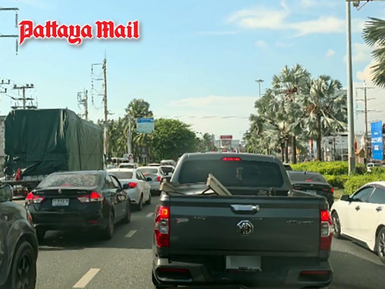‘Walk if you can’ Pattaya grinds to a halt as holiday traffic chokes ...